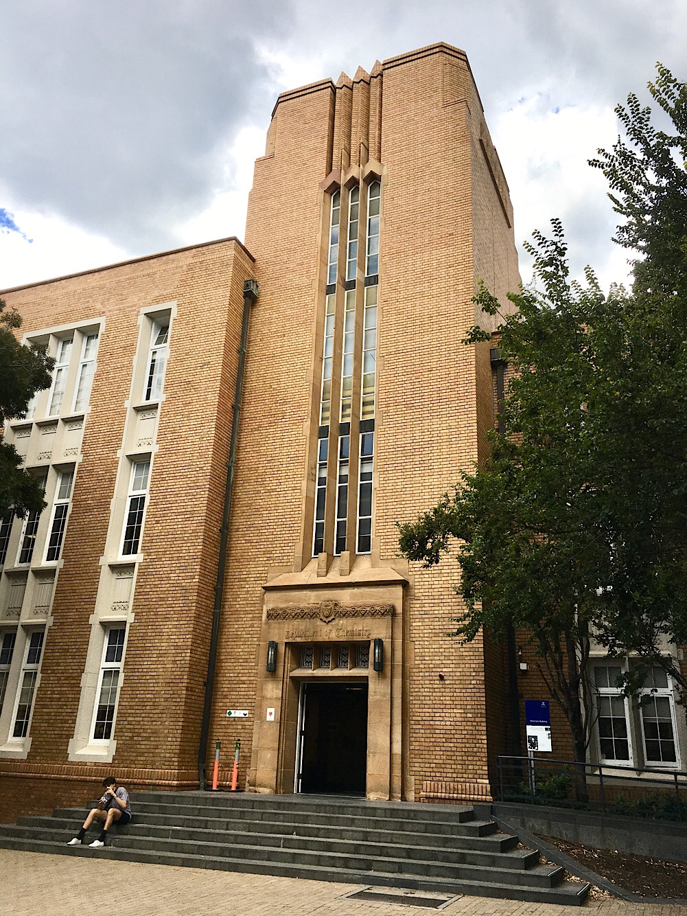 Interwar Gothic at Melbourne Uni – Storey of Melbourne