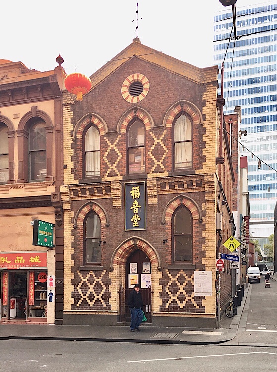 Polychrome Brick – who did it first, who did it better ? – Storey of ...