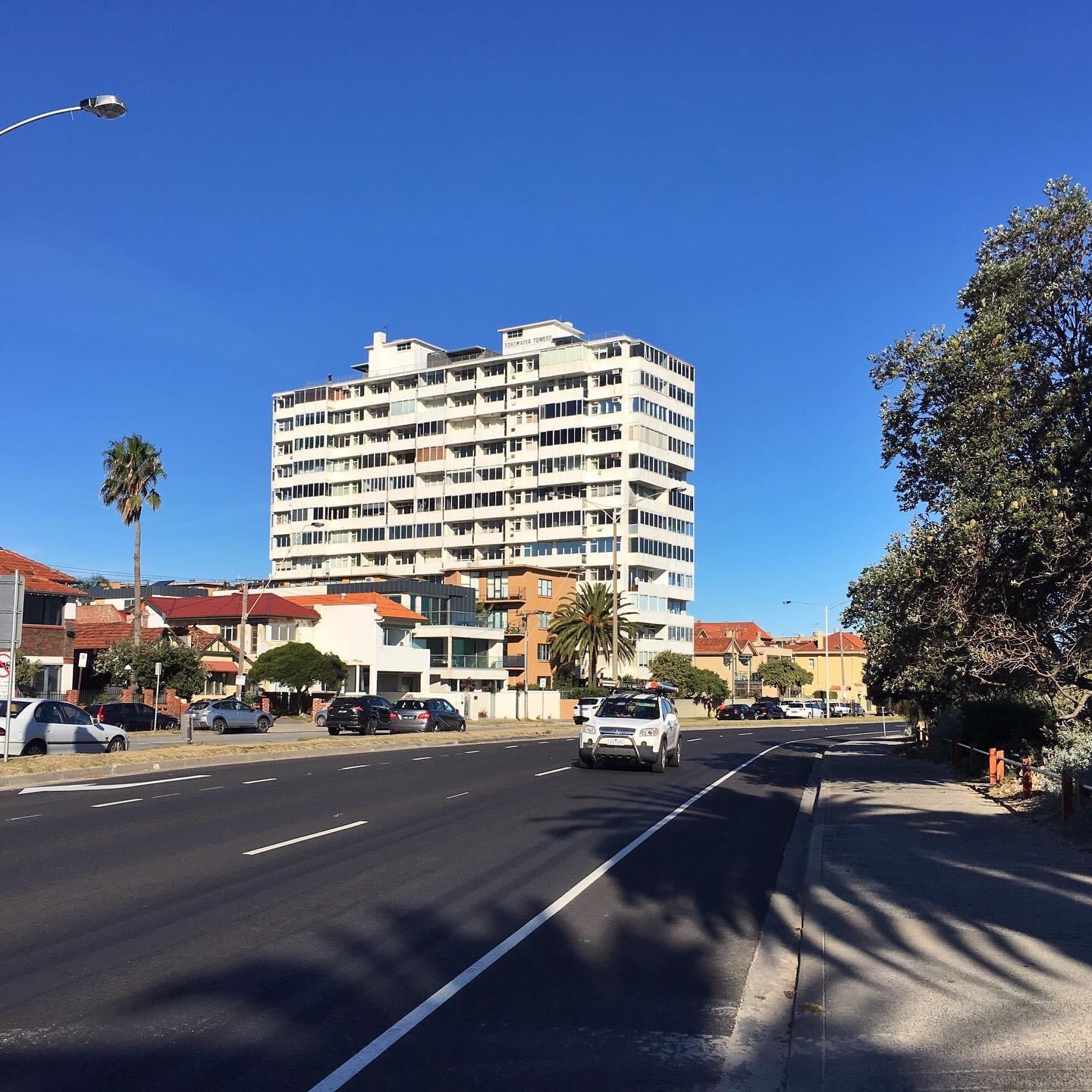 Edgewater Towers, 1961 – Storey of Melbourne