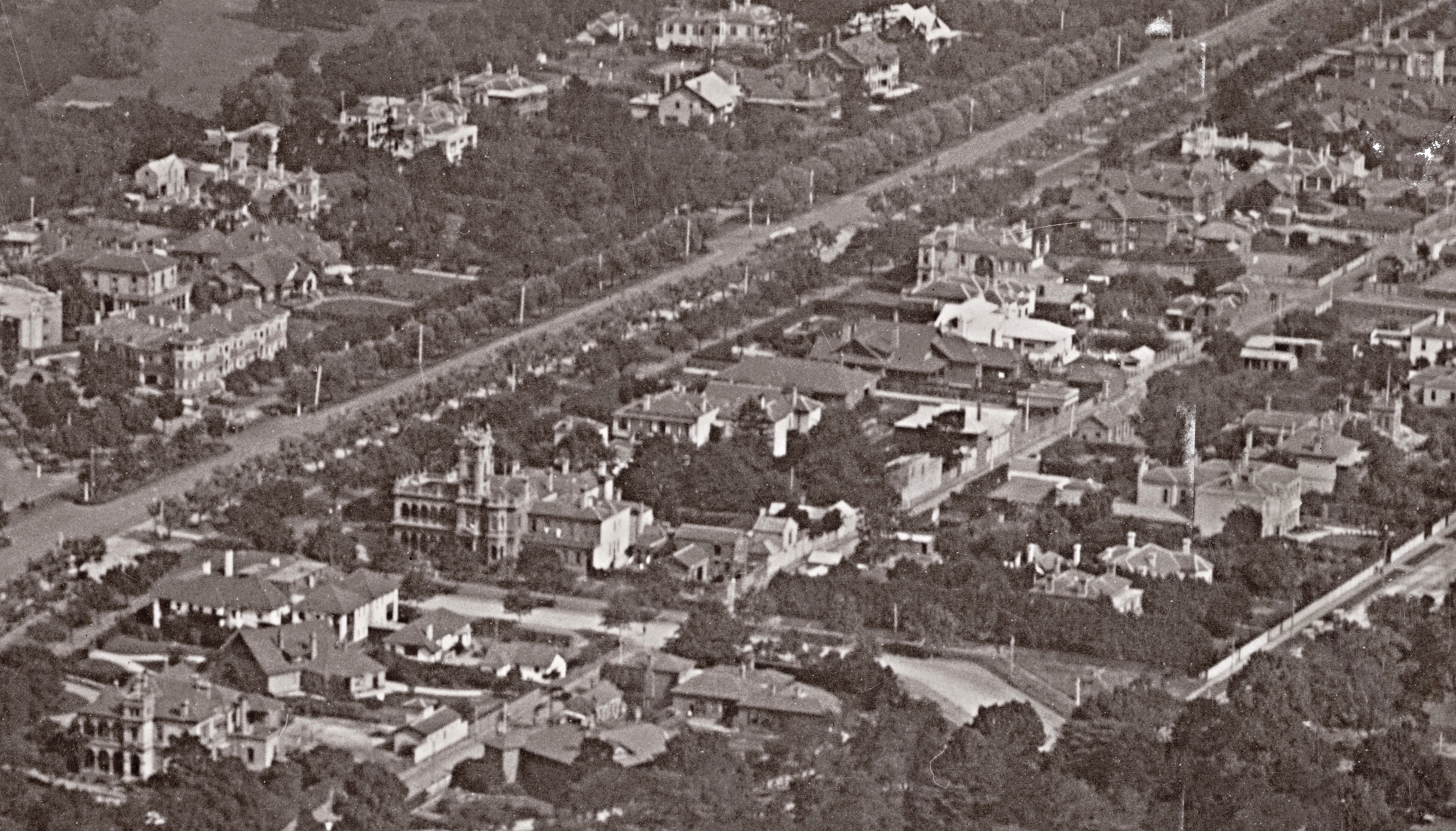 St Kilda Road – was it really lined with Mansions? – Storey of Melbourne