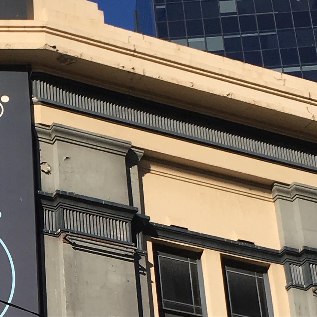 Queensbridge Hotel, listed – Storey of Melbourne