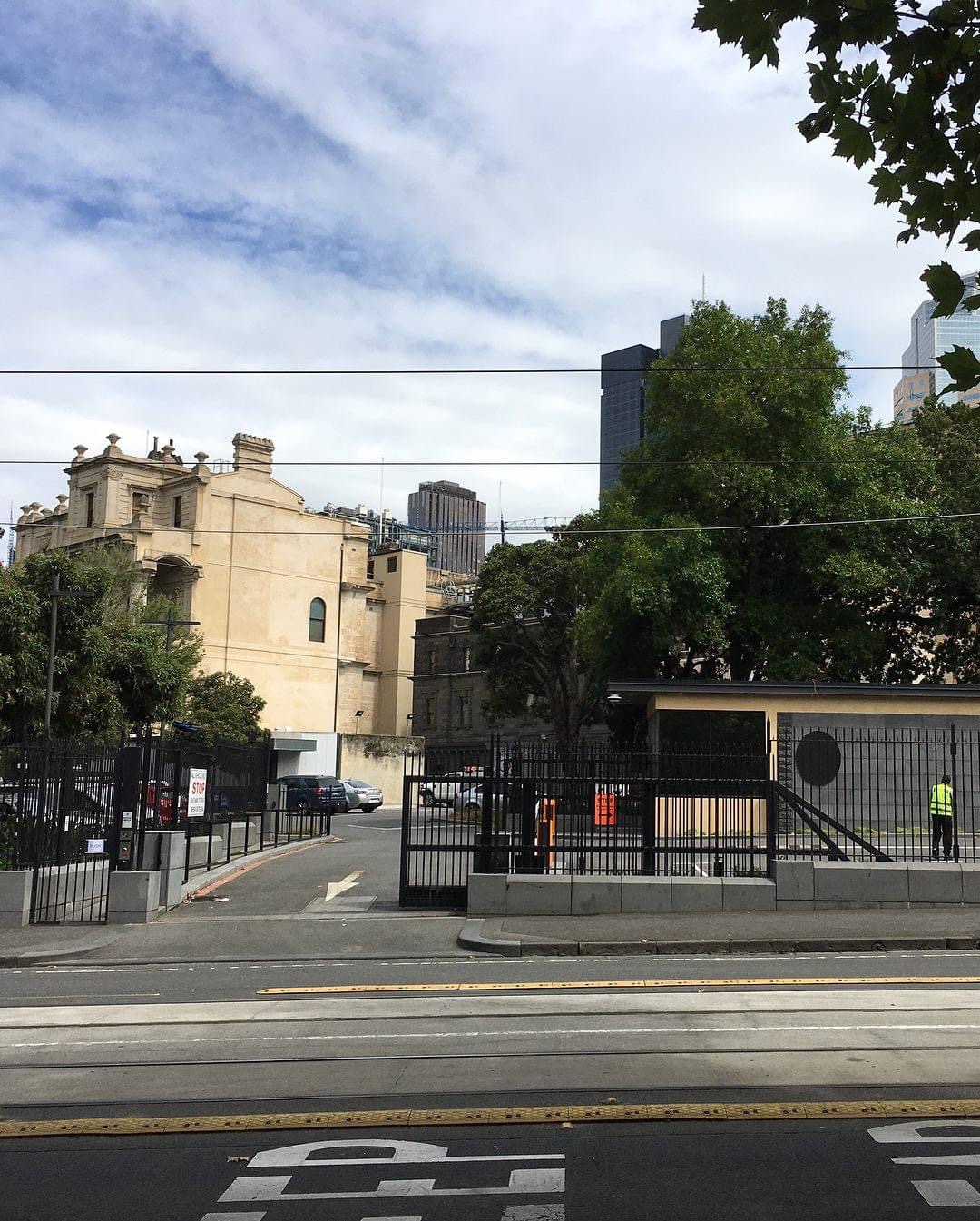 Parliament House gates – Storey of Melbourne