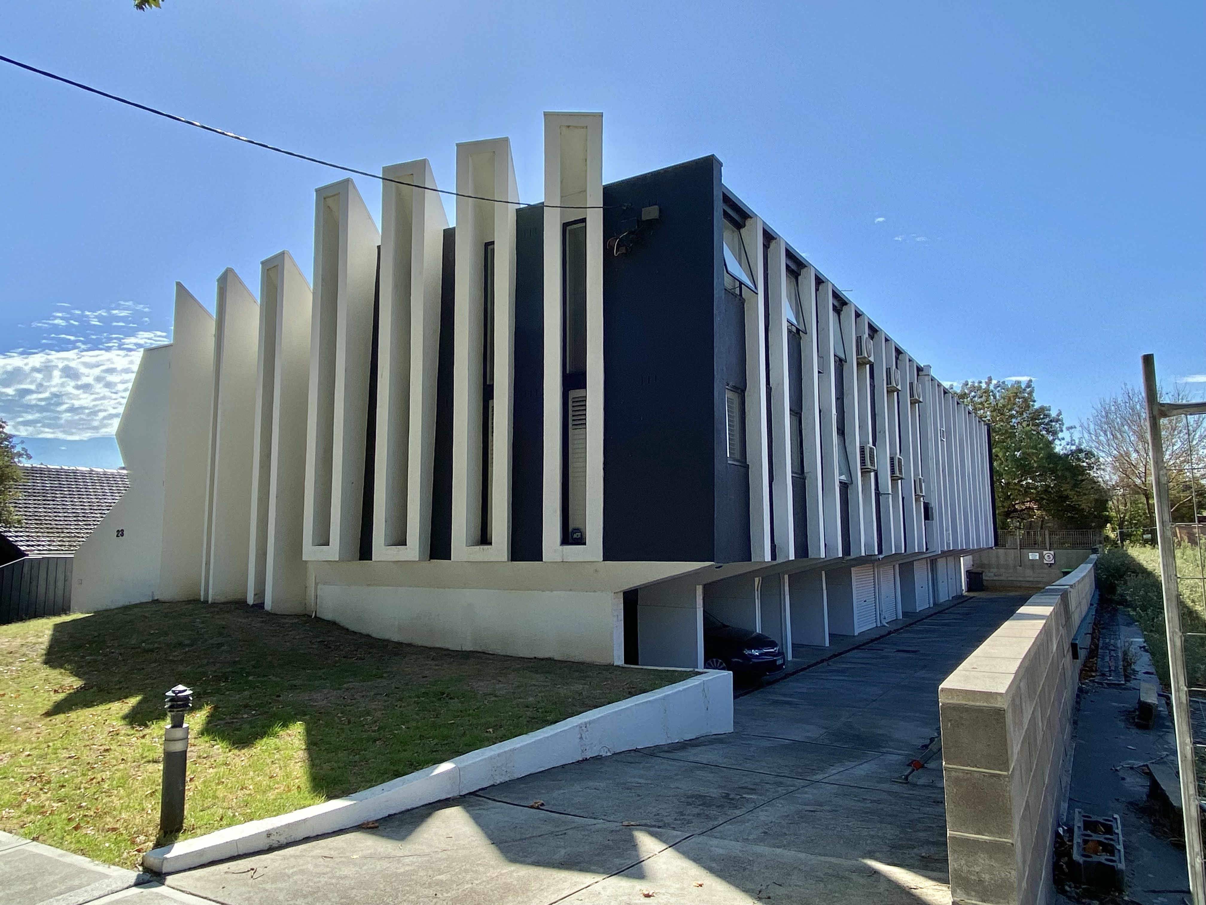 Flats that look like something else … – Storey of Melbourne