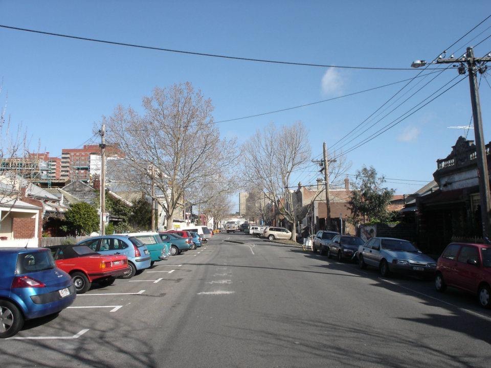 Too Big in Kerr Street Fitzroy. – Storey of Melbourne