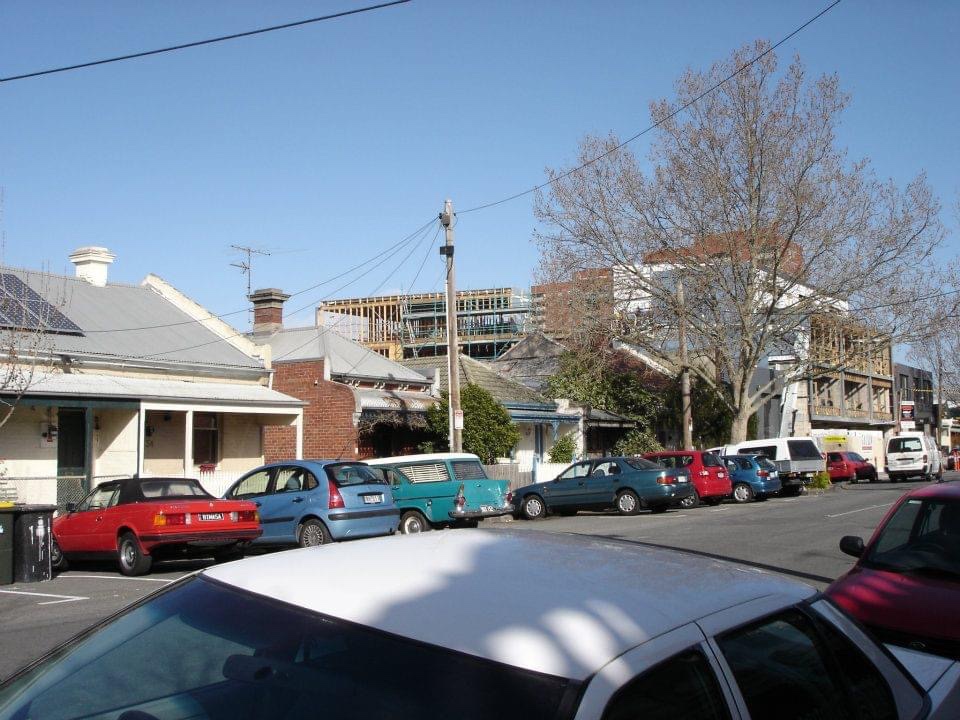 Too Big in Kerr Street Fitzroy. – Storey of Melbourne