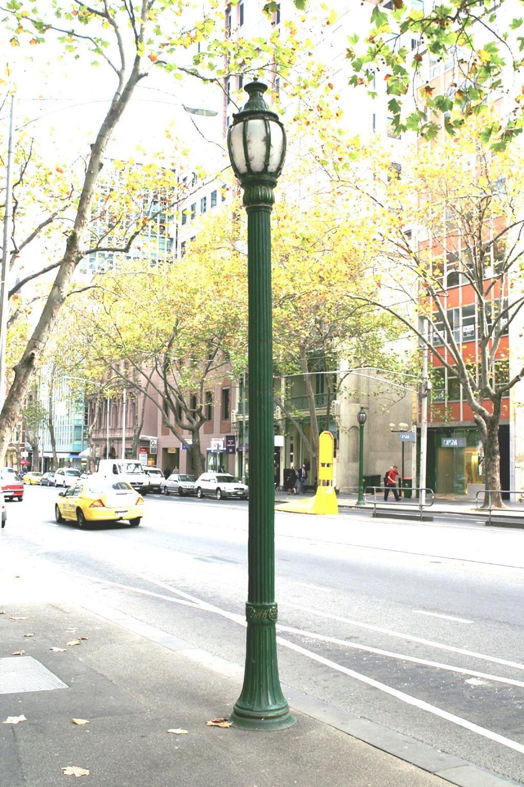 Electric street lamps – Storey of Melbourne