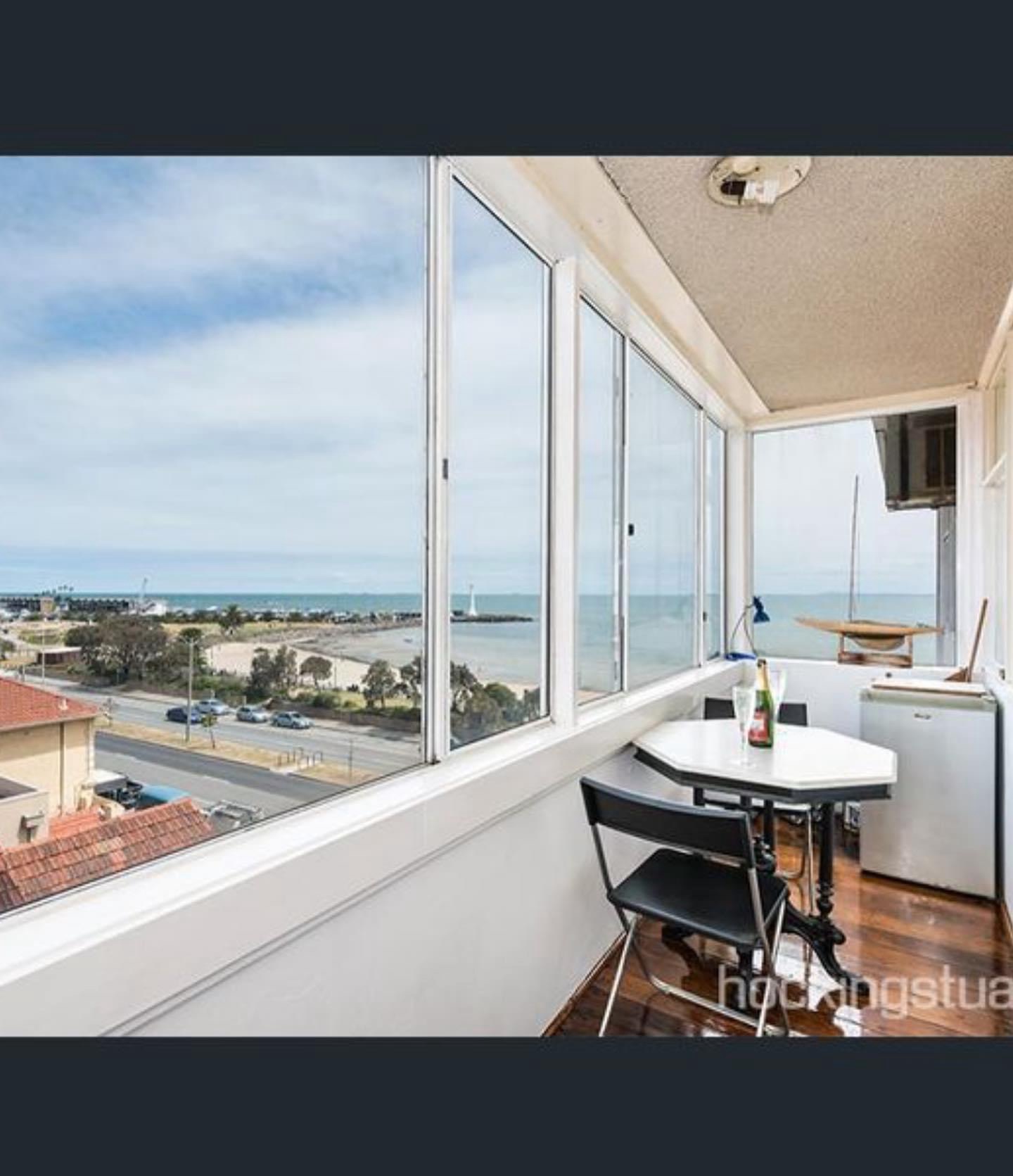 Edgewater Towers, 1961 – Storey of Melbourne