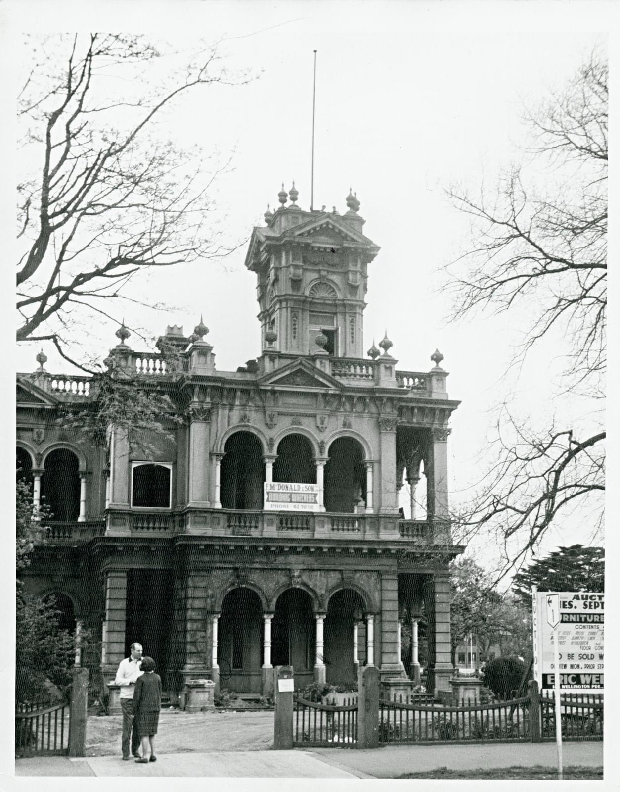 Illoura St Kilda Road, dem 1963 – Storey of Melbourne