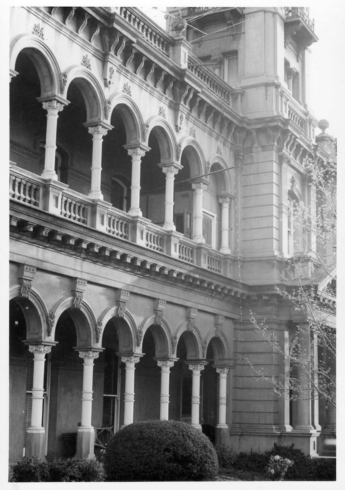 Illoura St Kilda Road, dem 1963 – Storey of Melbourne