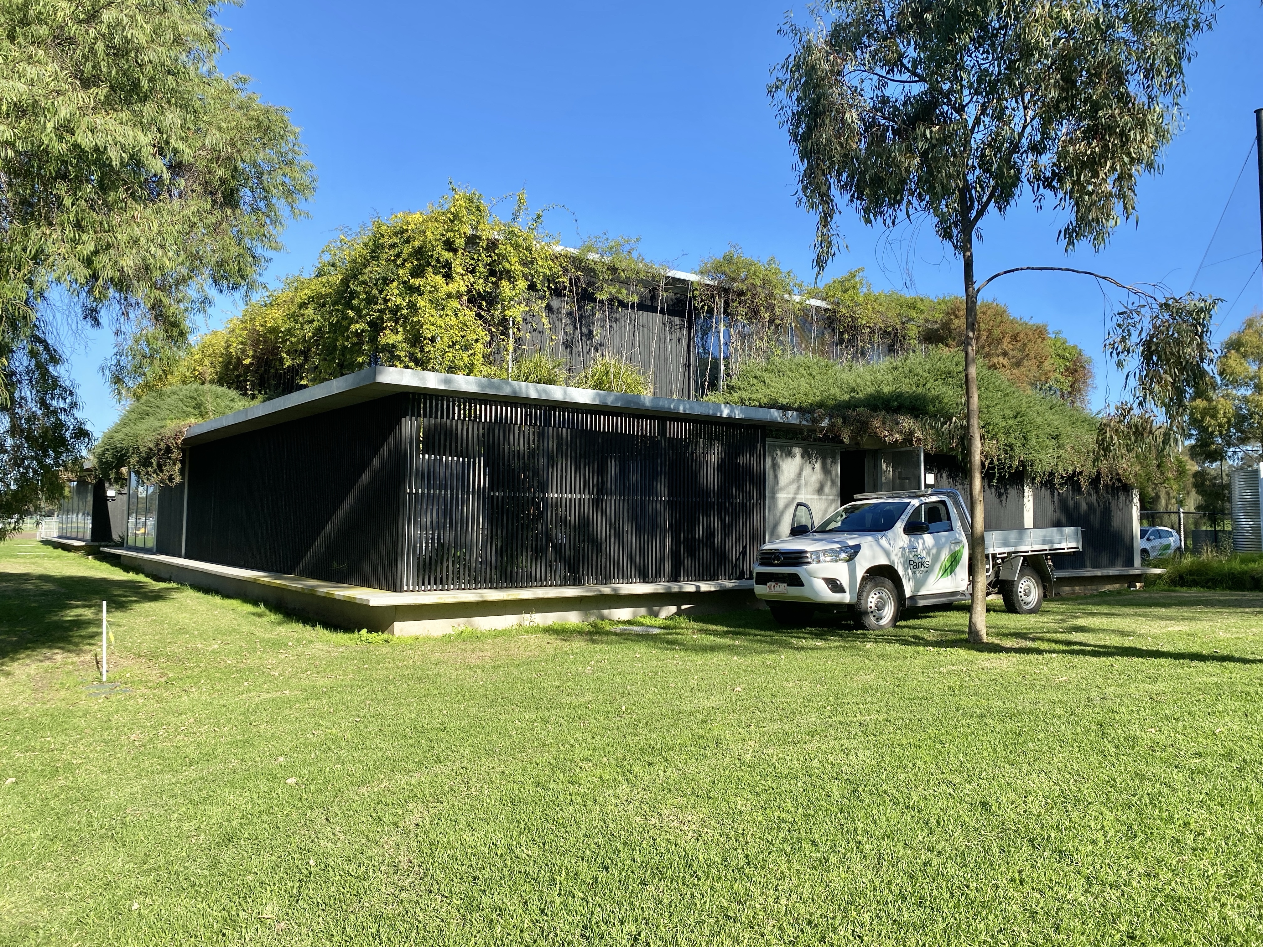 Albert Park – Parks Victoria – Storey of Melbourne