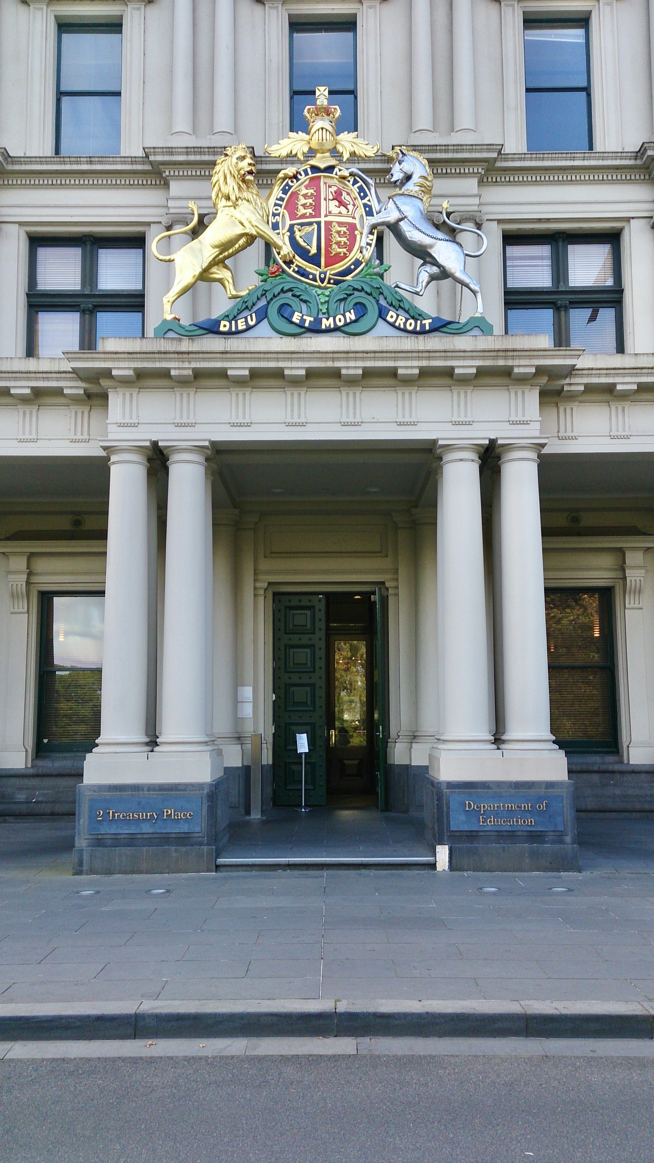 2 Treasury Place – Storey of Melbourne