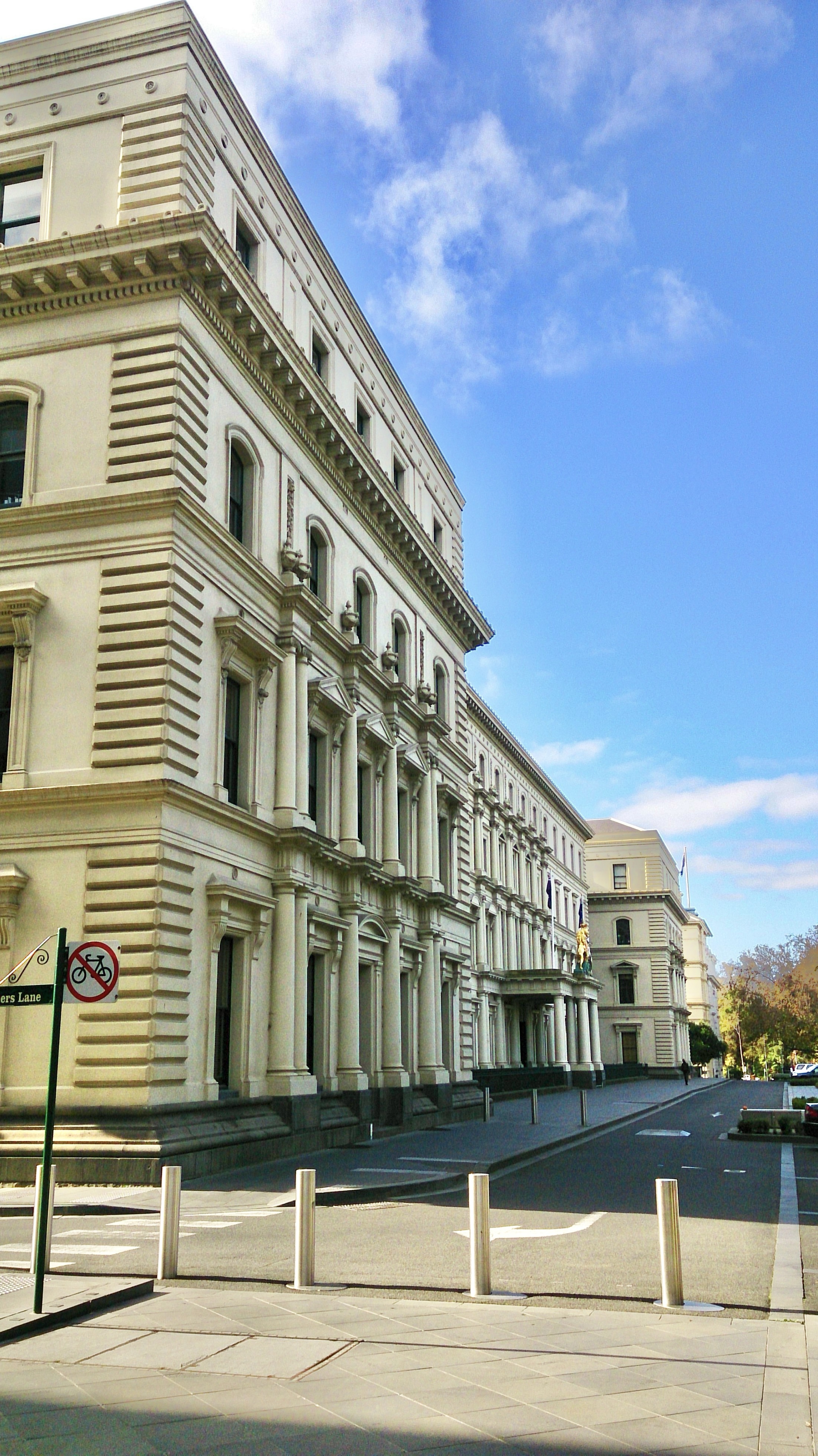 2 Treasury Place – Storey of Melbourne