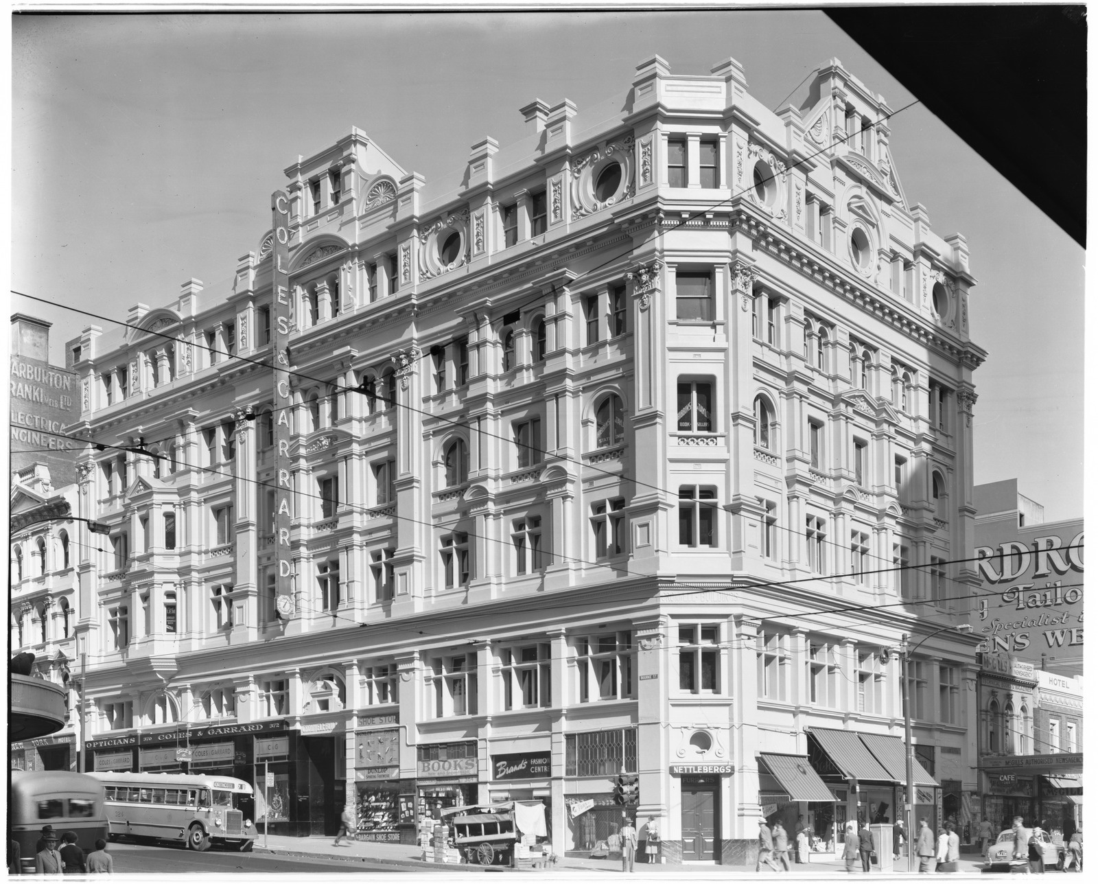 Cromwell Building, and postmodern Pavilion – Storey of Melbourne