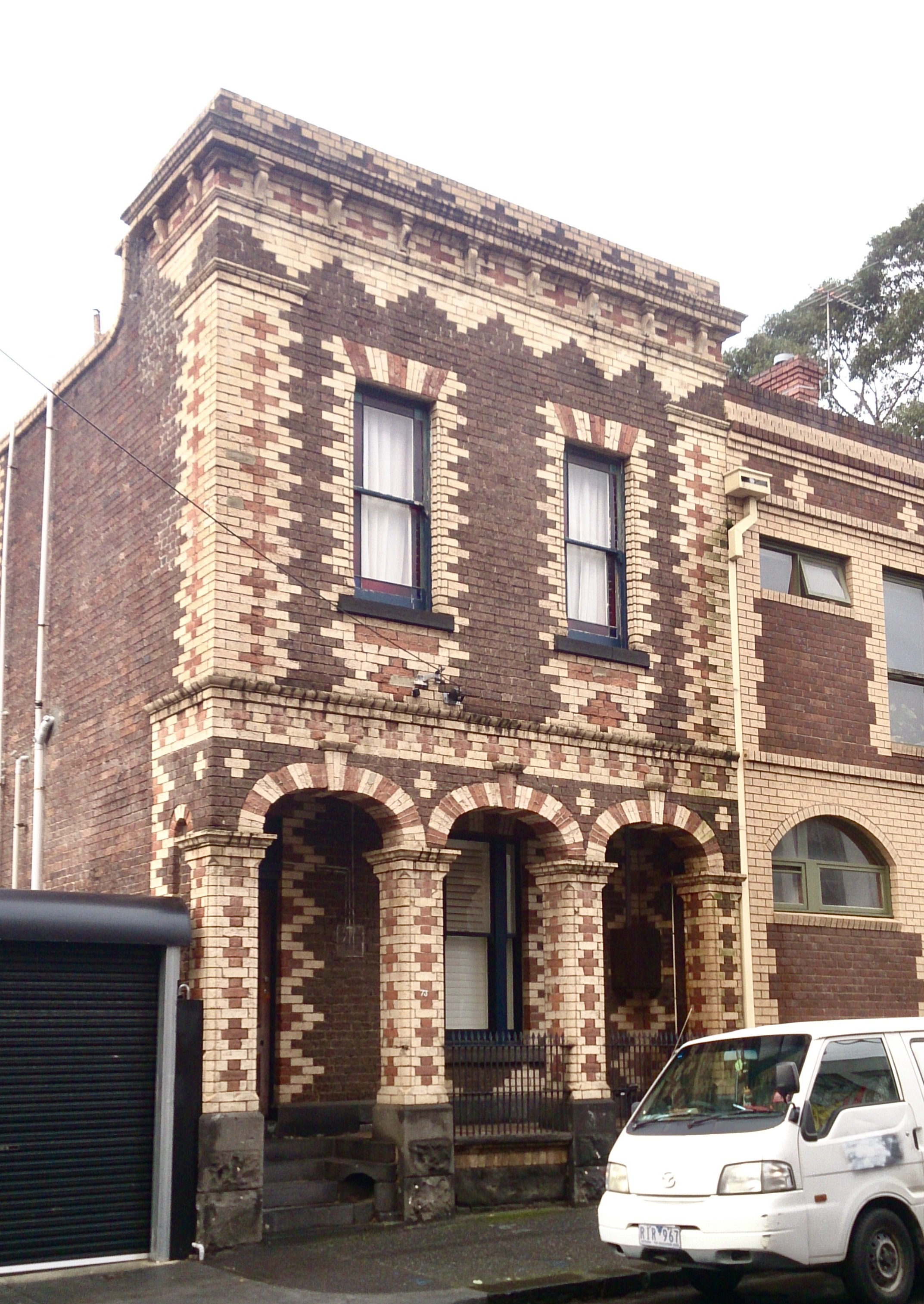 Polychrome brick beauties, Fitzroy – Storey of Melbourne