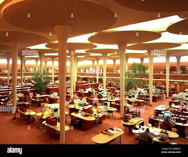 Cromwell Building, and postmodern Pavilion – Storey of Melbourne