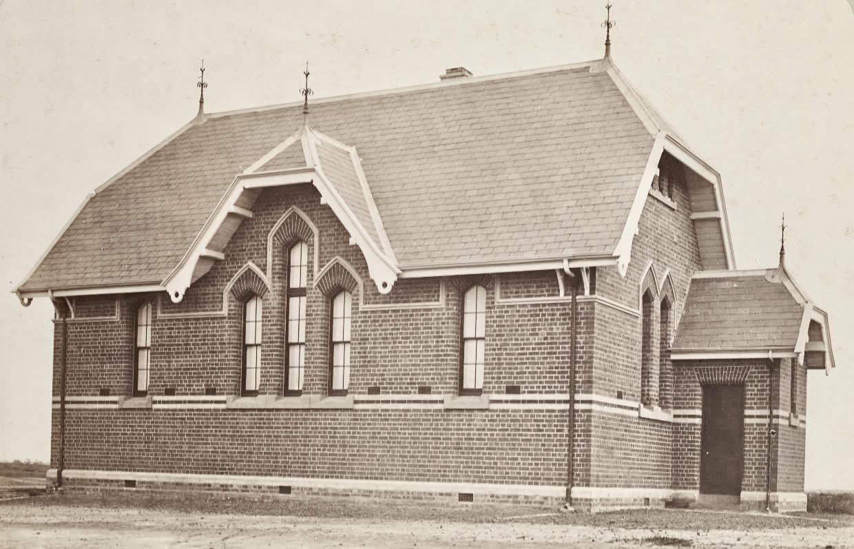 Another Gothic school – Storey of Melbourne